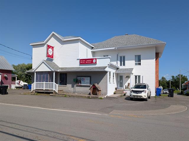 À vendre : 9-9A Rue Principale O., Saint-Paul-de-la-Croix, Québec ...