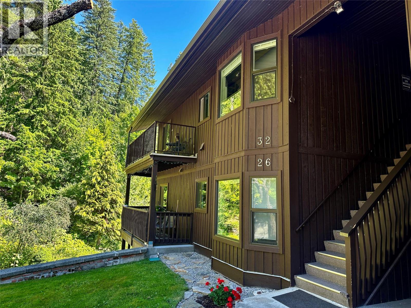 For sale: 1691 3A Highway Unit# 32, Nelson, British Columbia V1L6J8 ...