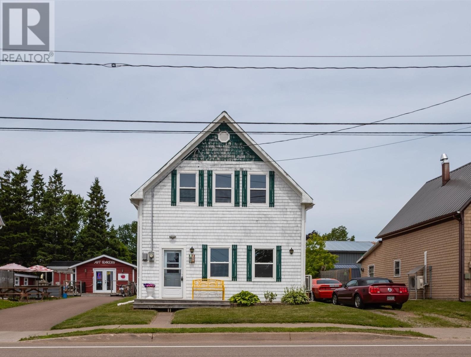 For sale: 41 Water Street, Georgetown, Prince Edward Island C0A1L0 ...