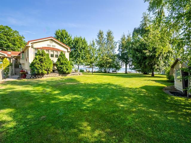 À vendre : 201Z 43e Avenue, Sainte-Barbe, Québec J0S1P0 - 20249880 ...