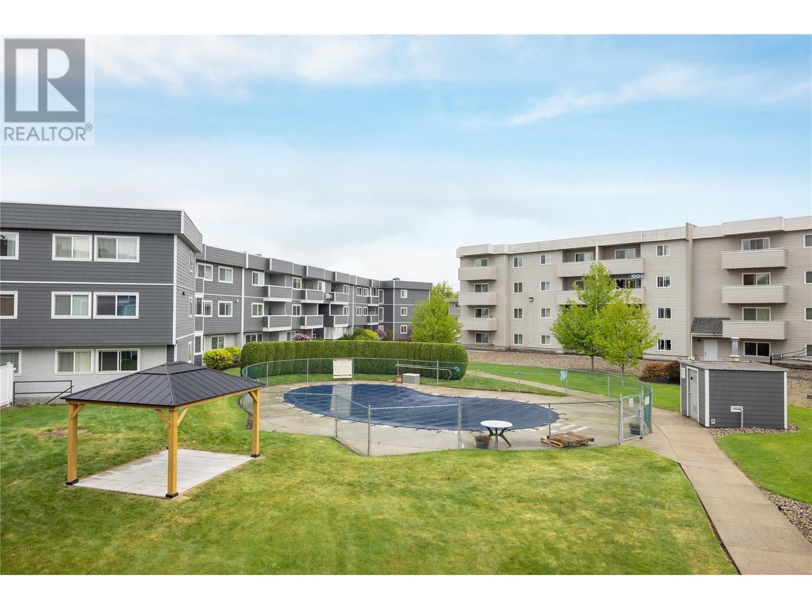 For sale: 715 Leathead Road Unit# 252, Kelowna, British Columbia V1X5W3 ...