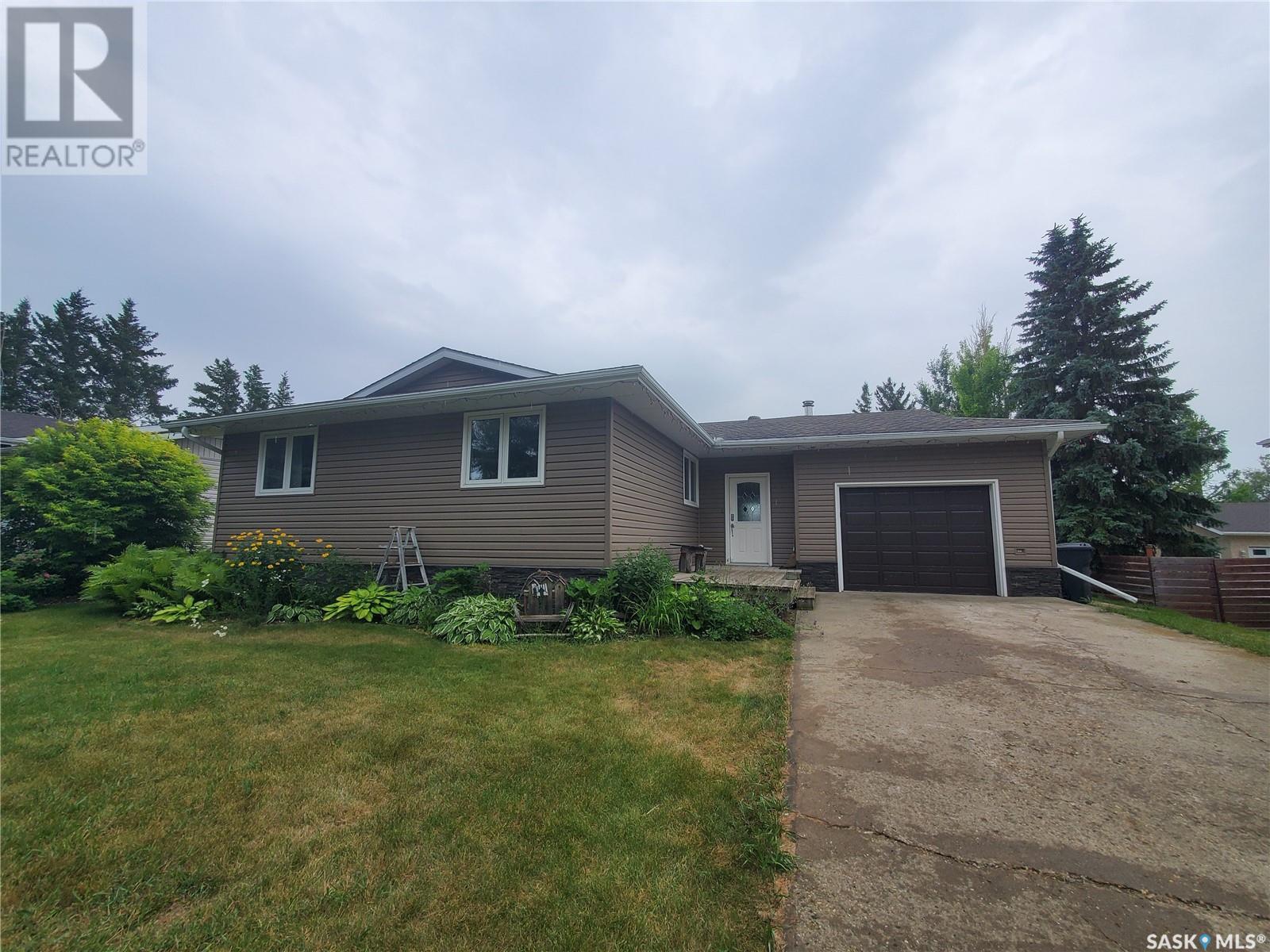 For sale: 492 Stewart STREET, Kamsack, Saskatchewan S0A1S0 - SK012602 ...