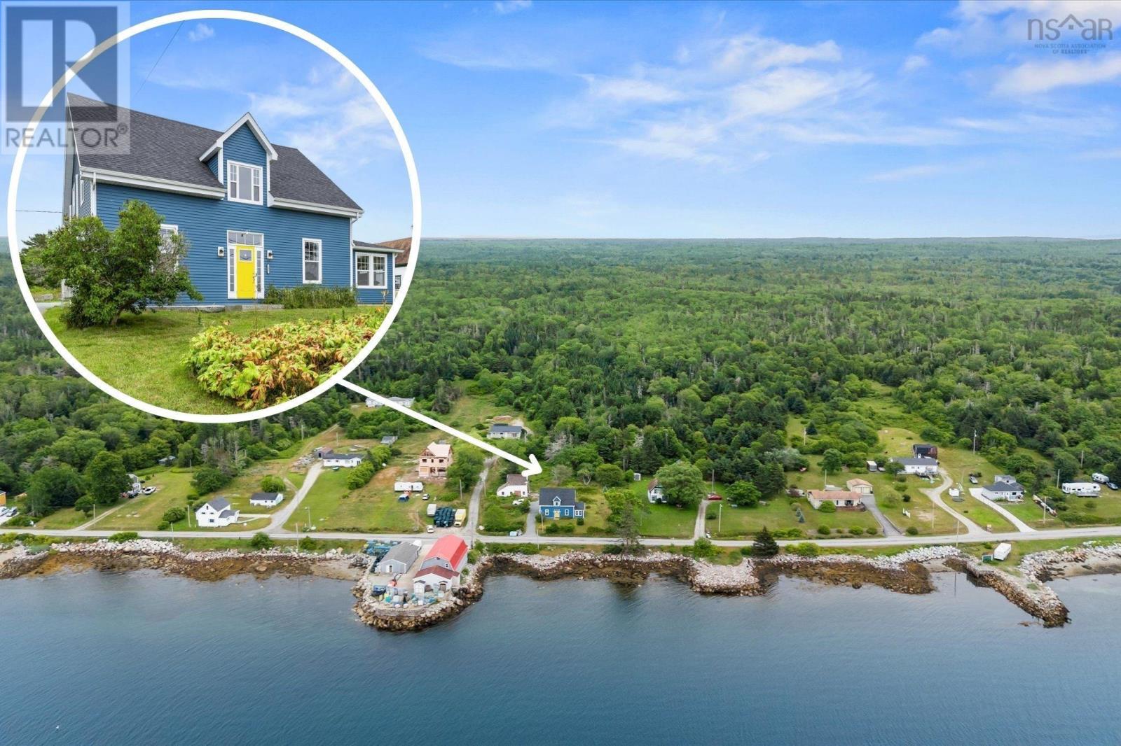For sale: 1487 Sandy Point Road, Sandy Point, Nova Scotia B0T1W0 ...