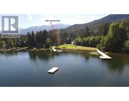 For sale: 3366 LAKESIDE ROAD, Whistler, British Columbia V8E0B8 ...