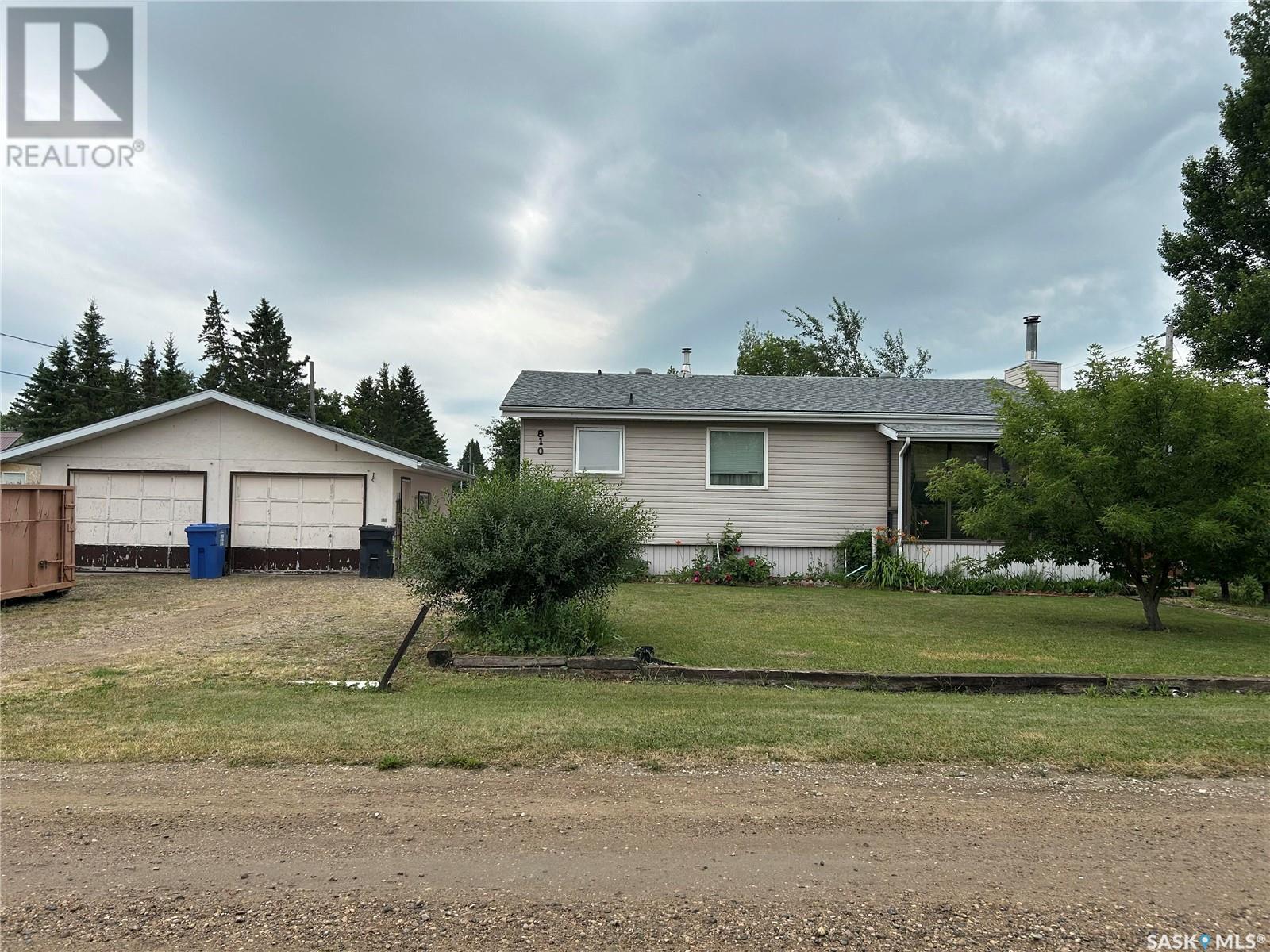 For sale: 810 Anderson AVENUE, Theodore, Saskatchewan S0A4C0 - SK012675 ...
