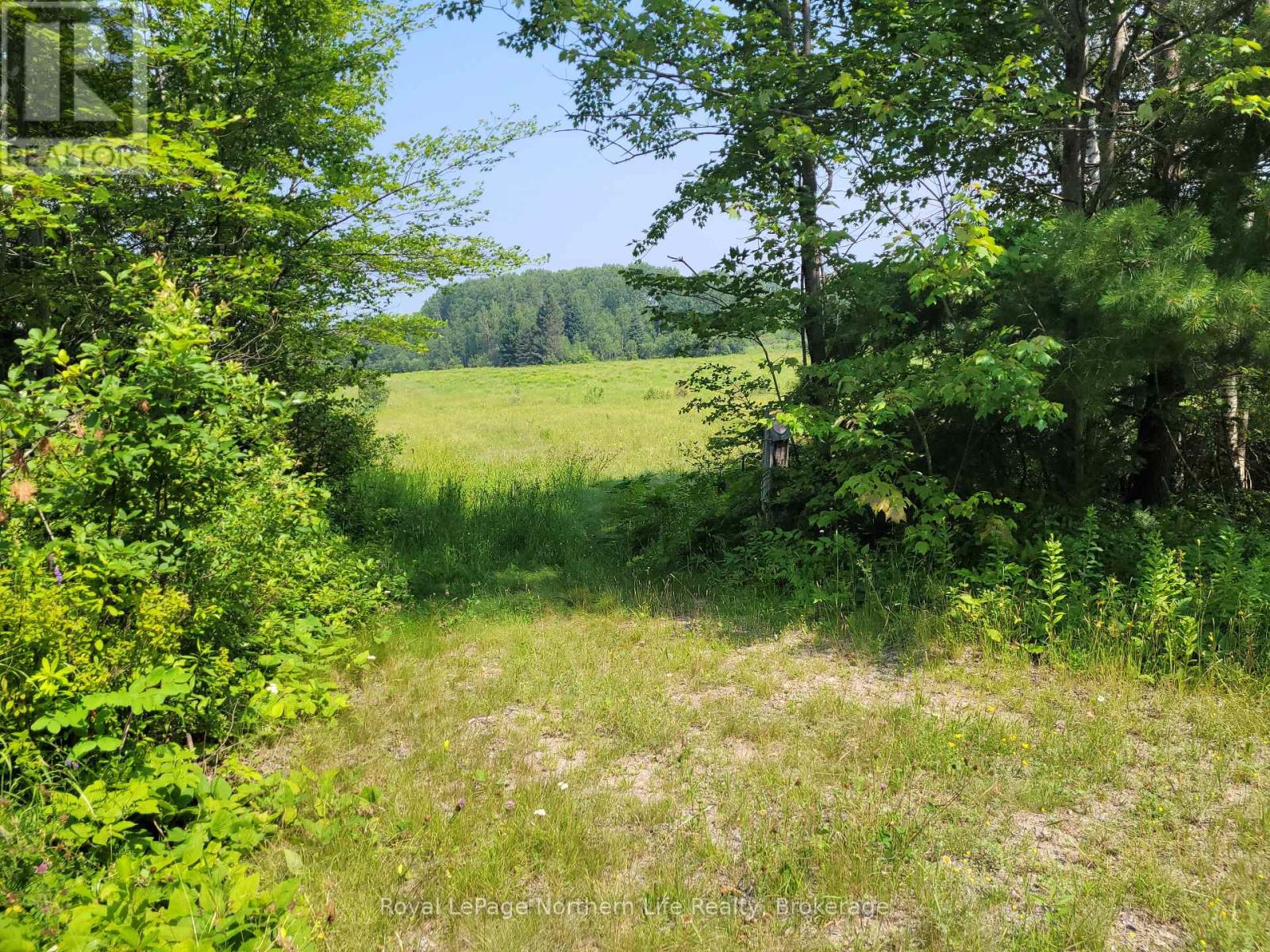 For sale: PT LT 12, & 13 CON 12 VAUGHAN ROAD, Papineau-Cameron ...