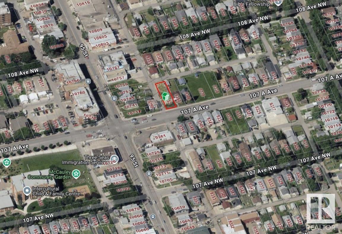 For sale: 9352 107A AV NW, Edmonton, Alberta T5H0Z3 - E4448035 | REALTOR.ca