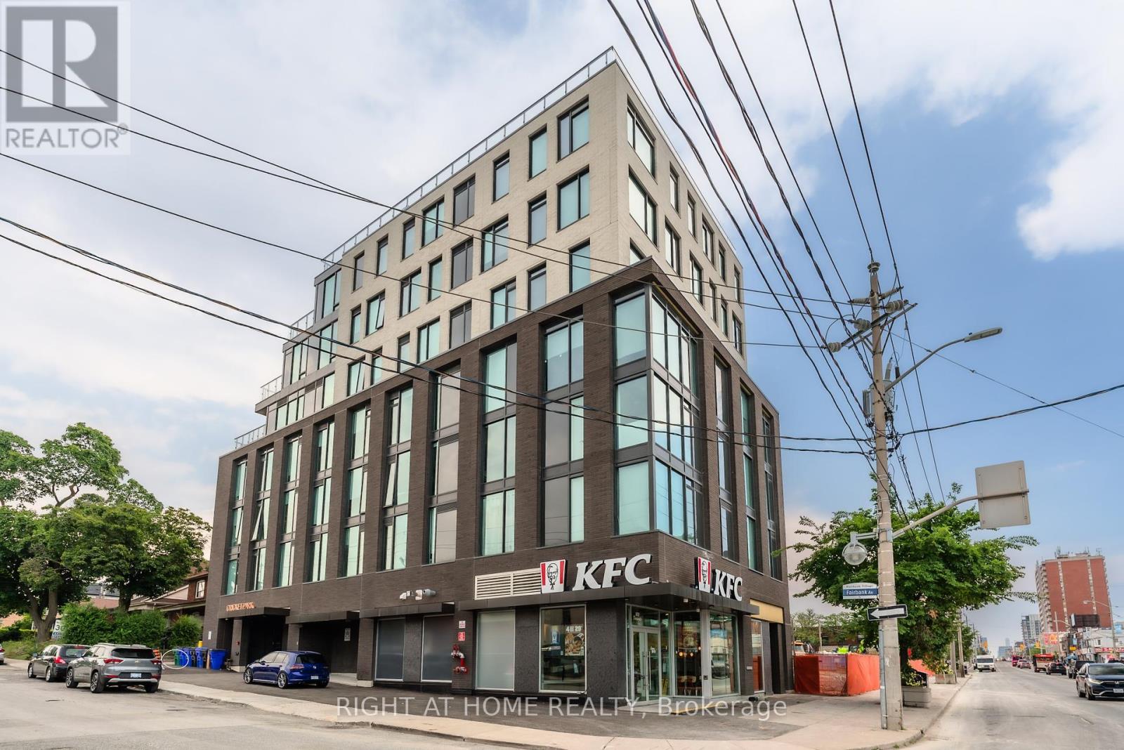 For rent: 602 - 7 FAIRBANK AVENUE W, Toronto (Briar Hill-Belgravia), Ontario M6E3Y5 - W12289327 ...