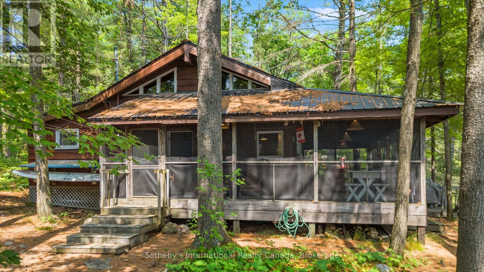 For sale: 6608 GO HOME LAKE SHR, Georgian Bay (Gibson), Ontario P0C1H0 - X12290929 | REALTOR.ca