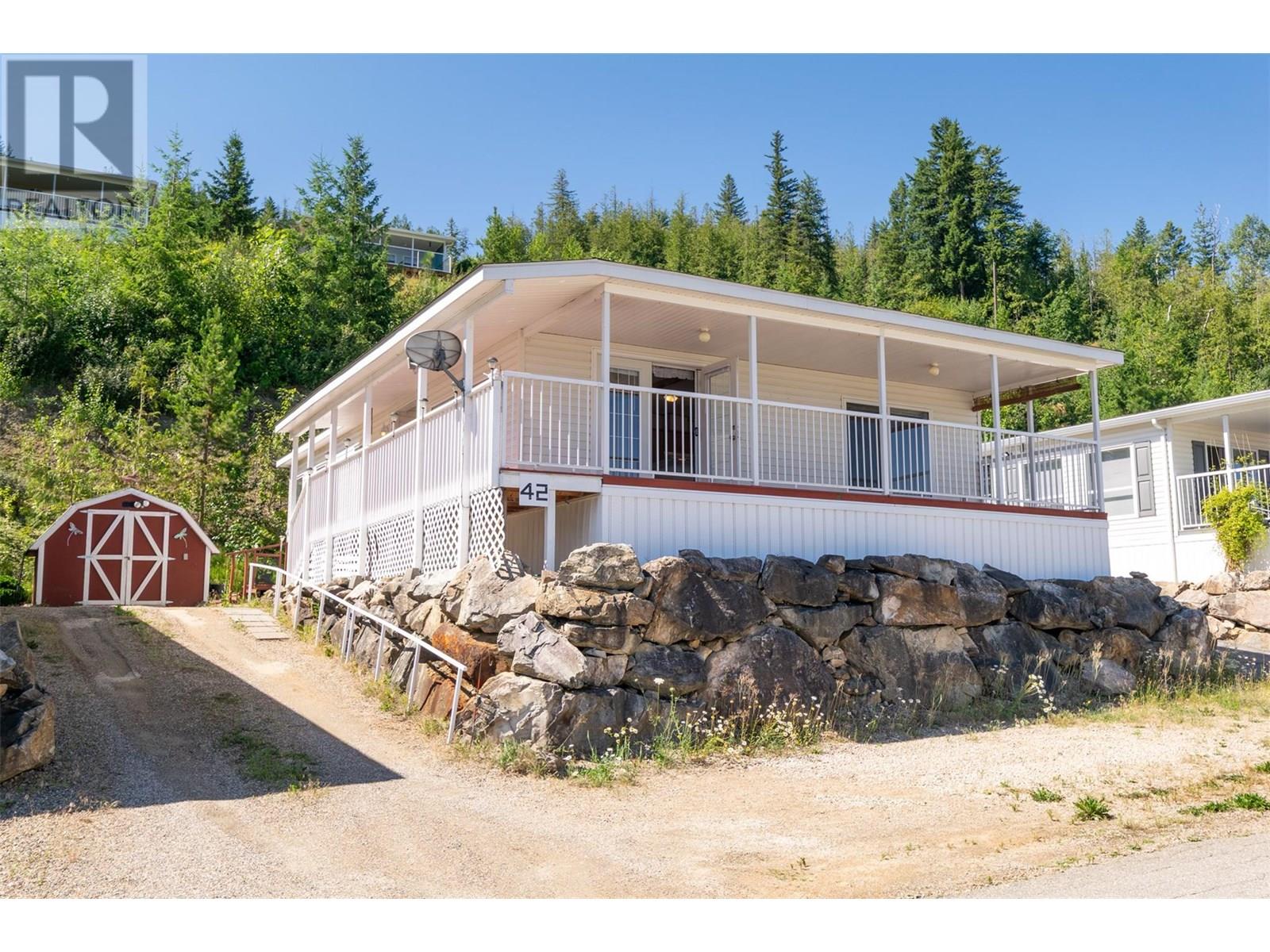 For sale: 1885 Tappen Notch Hill Road Unit# 42, Tappen, British ...