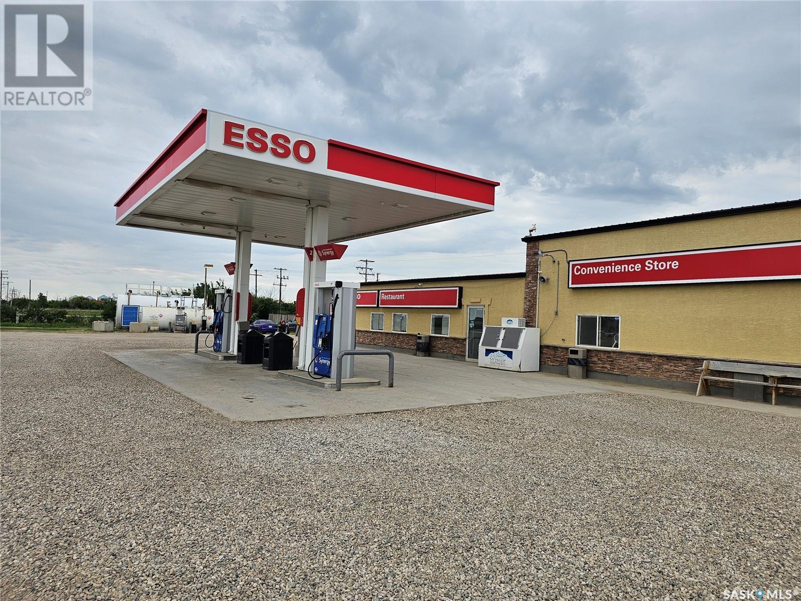 For sale: Highway 6, Raymore, Saskatchewan S0A3J0 - SK012949 | REALTOR.ca