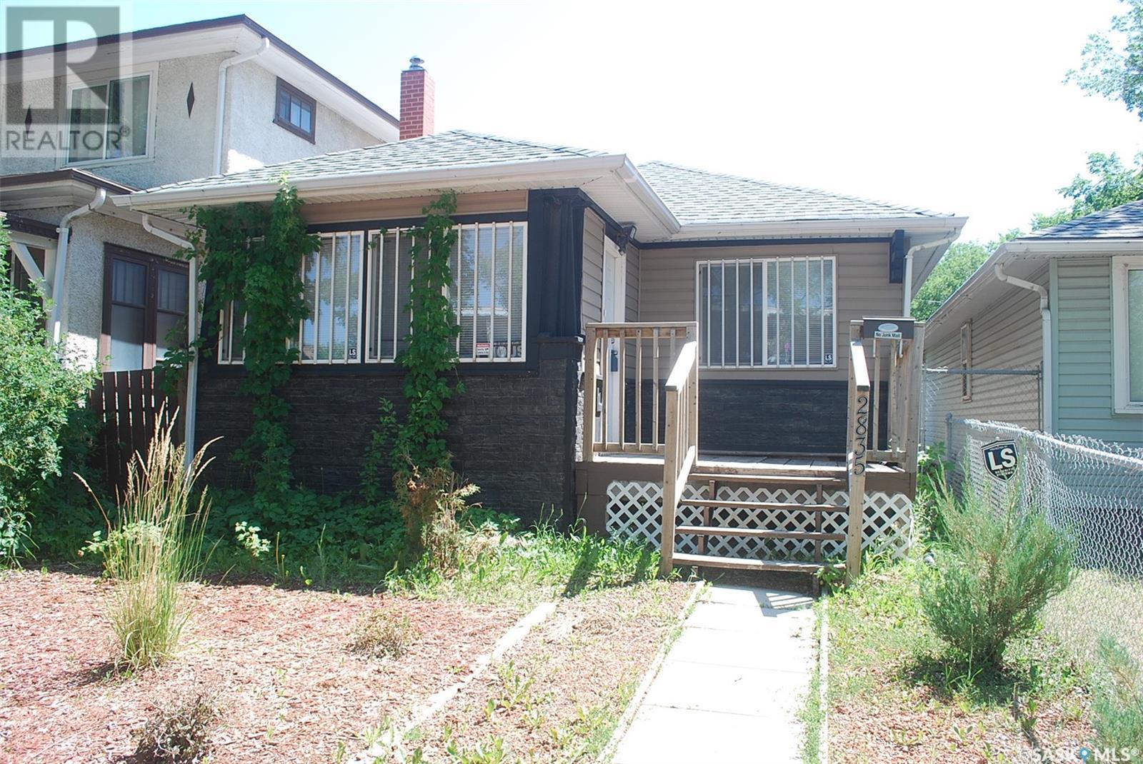 For sale: 2835 Dewdney AVENUE, Regina, Saskatchewan S4T0X8 - SK011349 ...