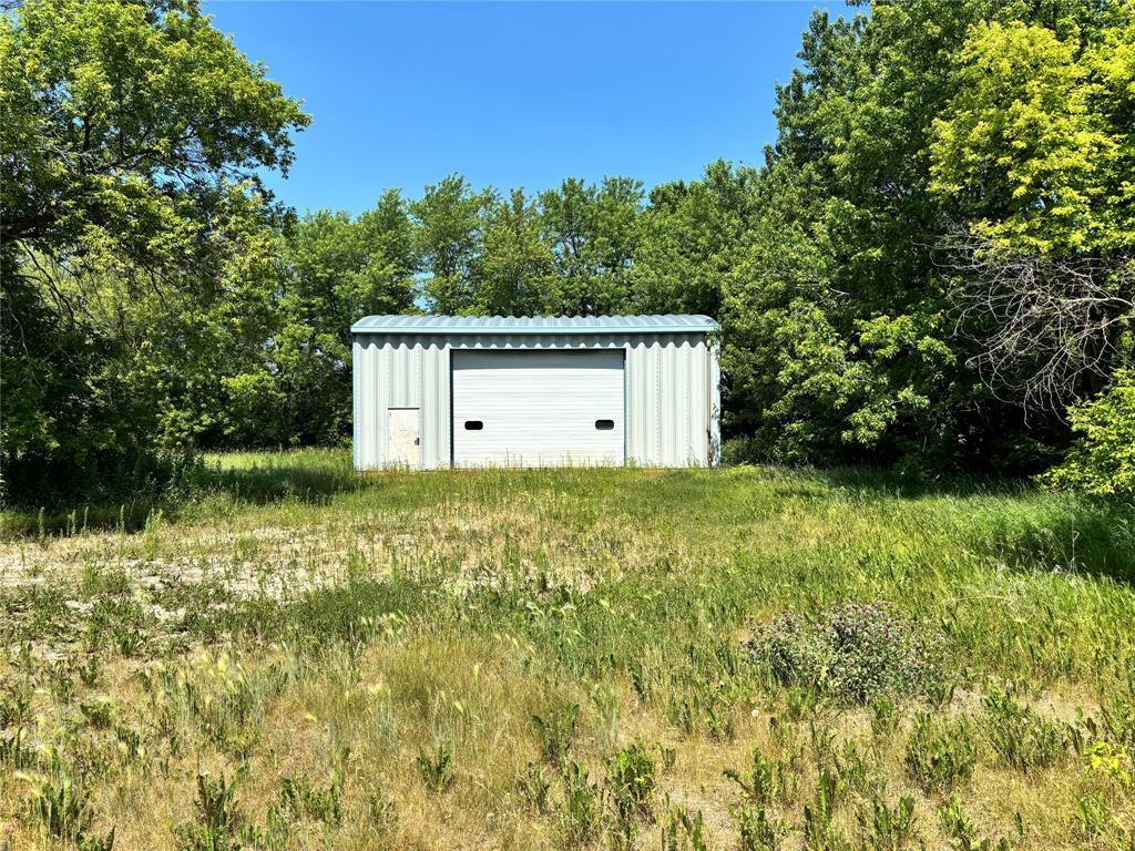 For sale: 9193 NO. 8 Highway, Netley, Manitoba R0C2B0 - 202518189 ...