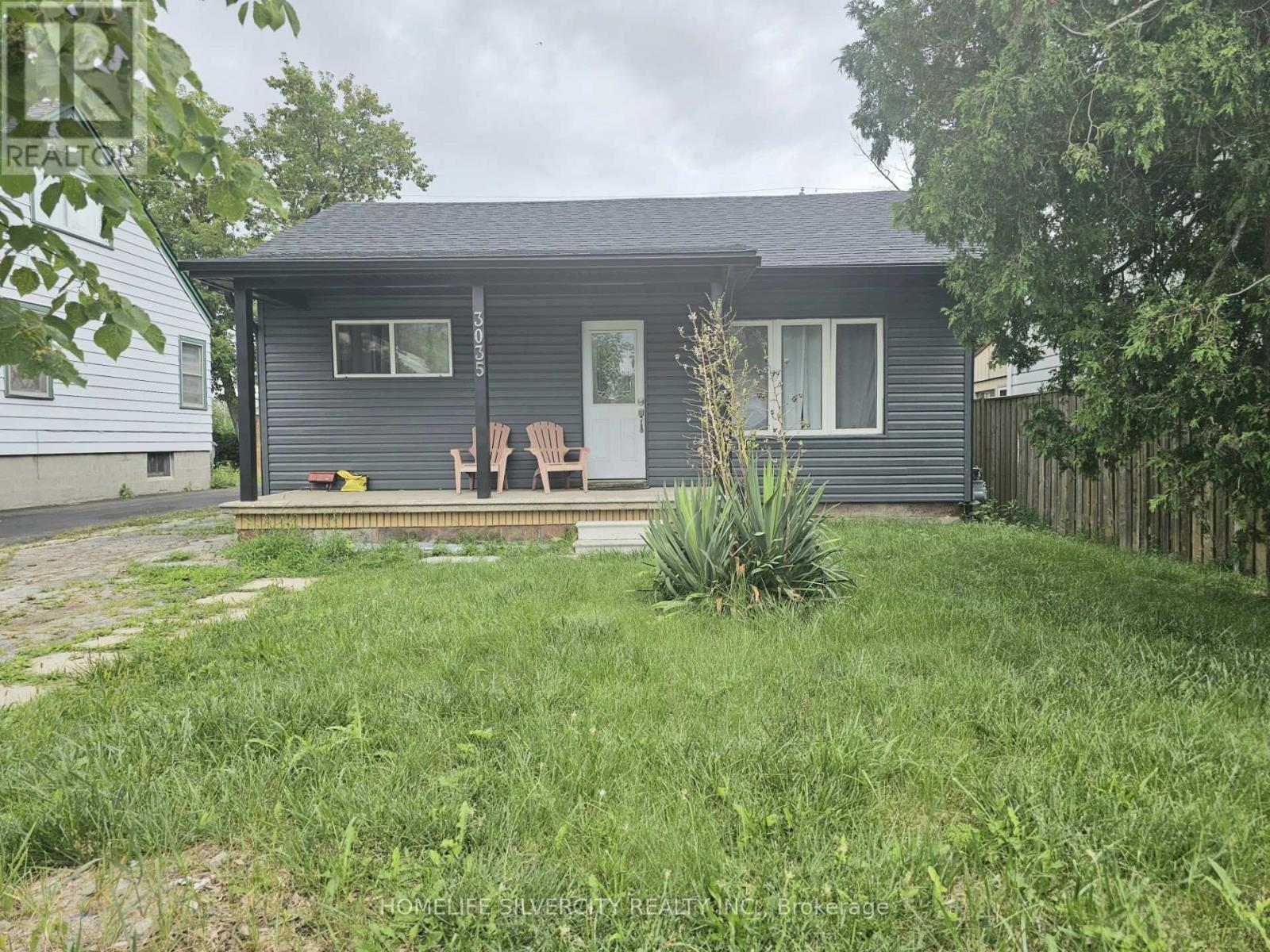 For sale: 3035 VICTORY CRESCENT, Mississauga (Malton), Ontario L4T1L5 ...