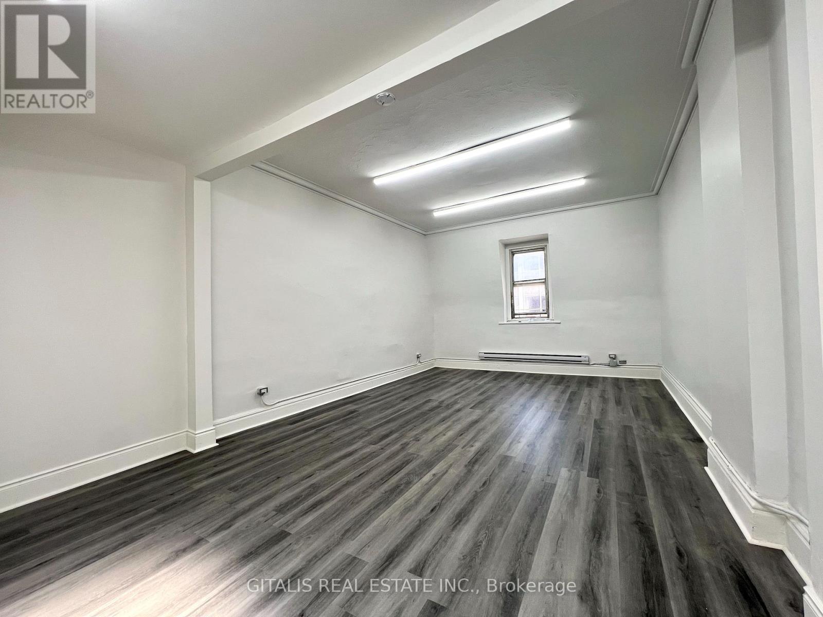 For rent: 2&3 - 542 YONGE STREET, Toronto (Bay Street Corridor ...