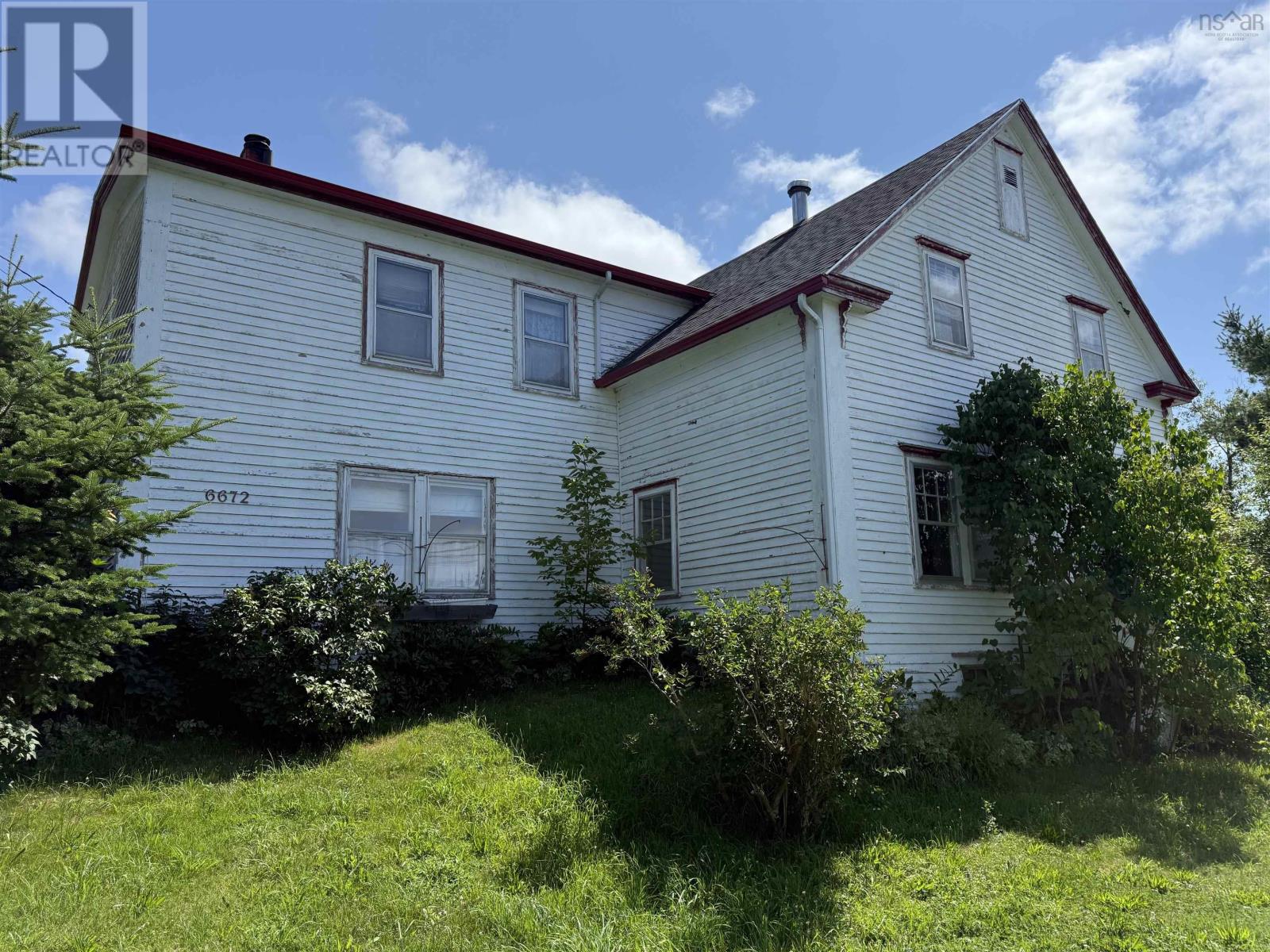 For sale: 6672 Highway 332, Upper Lahave, Nova Scotia B4V7C1 ...