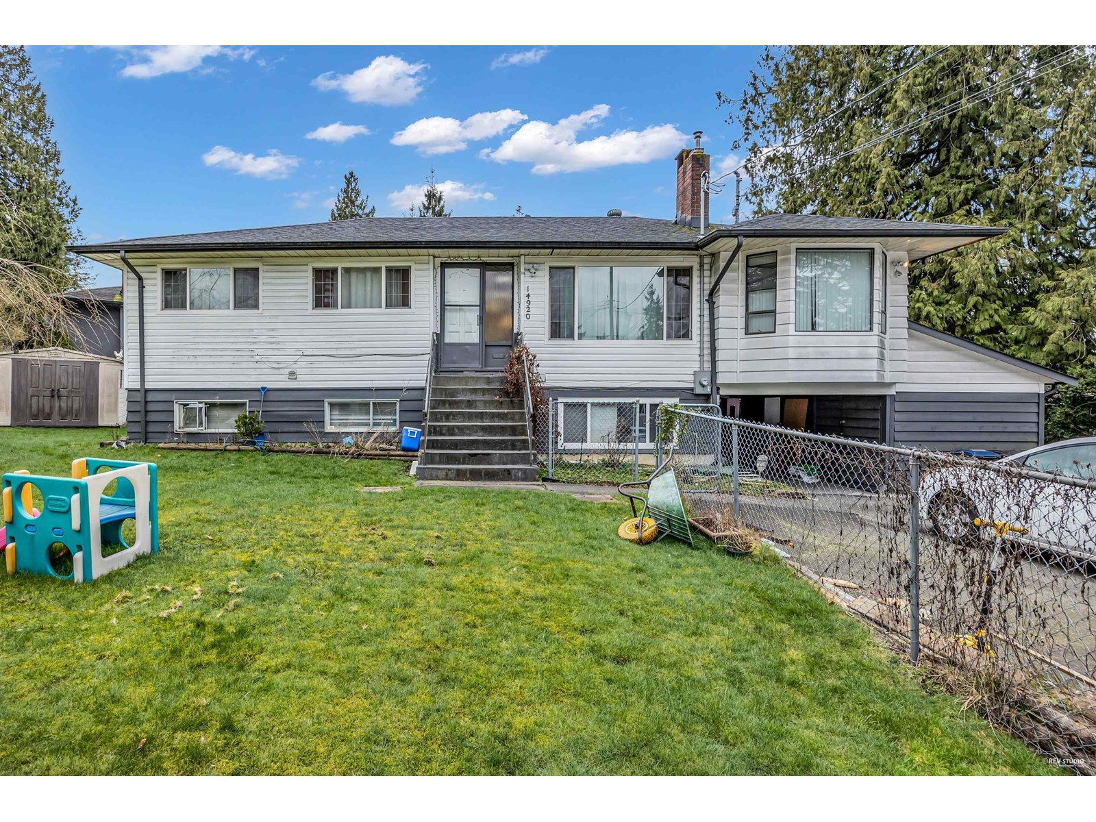 For sale: 14920 KEW DRIVE, Surrey, British Columbia V3R4Y2 - R3028715 ...