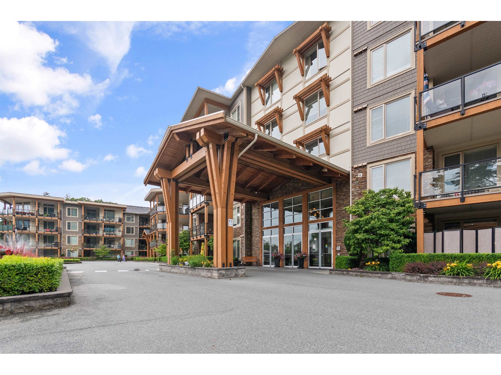 For sale: 301 45750 KEITH WILSON ROAD, Vedder Crossing, Chilliwack ...