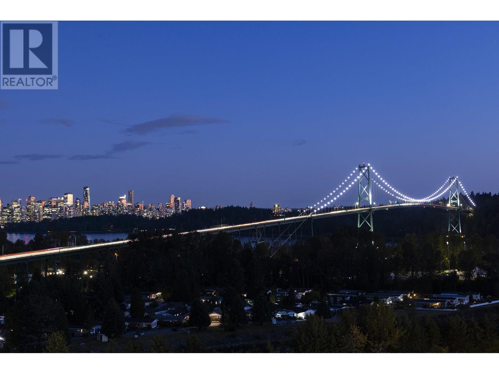 For sale: 19A 328 TAYLOR WAY, West Vancouver, British Columbia V7T2Y4 - R3027786 | REALTOR.ca