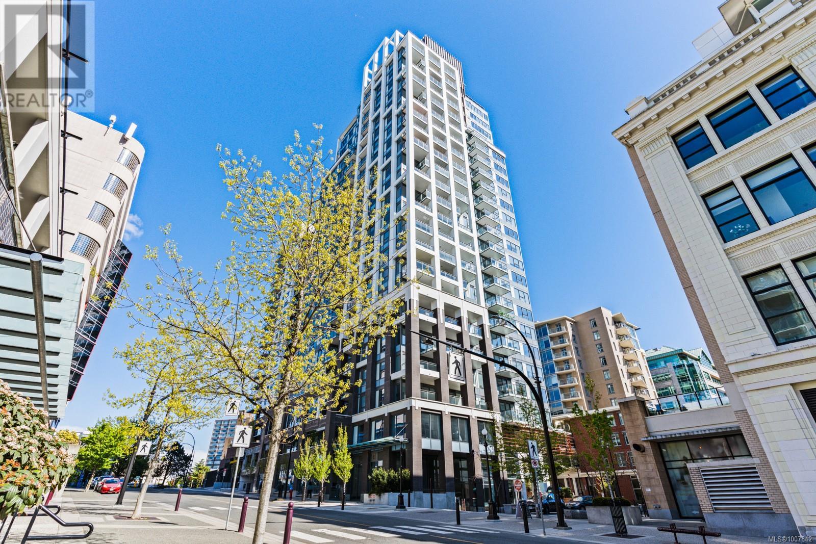 For sale: 1403 777 Herald St S, Victoria, British Columbia V8T0C7 - 1007842 | REALTOR.ca