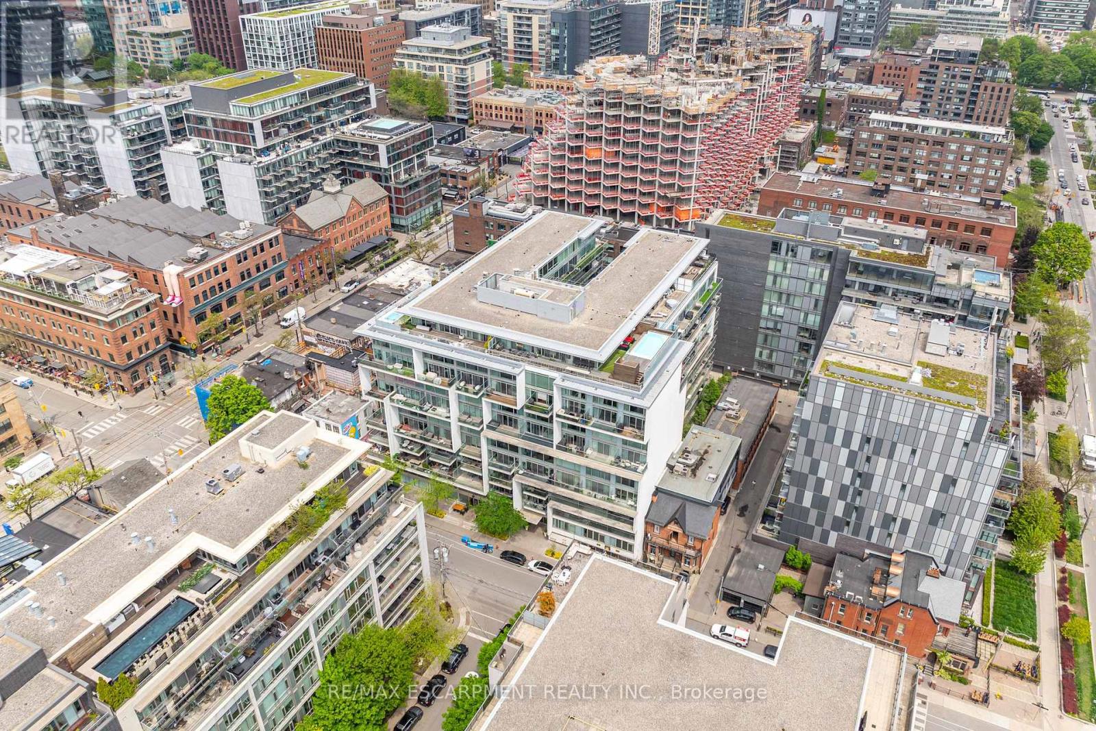 For sale: 428 - 75 PORTLAND STREET, Toronto (Waterfront Communities ...