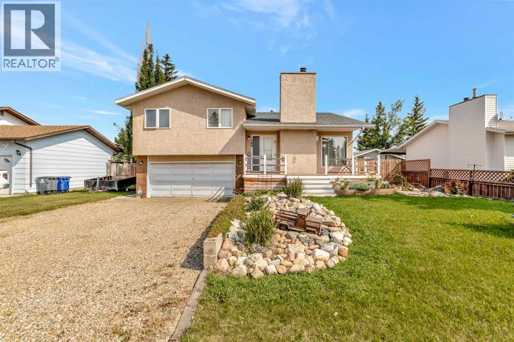 For sale: 108 6 Avenue E, Maidstone, Saskatchewan S0M1M0 - A2242067 ...
