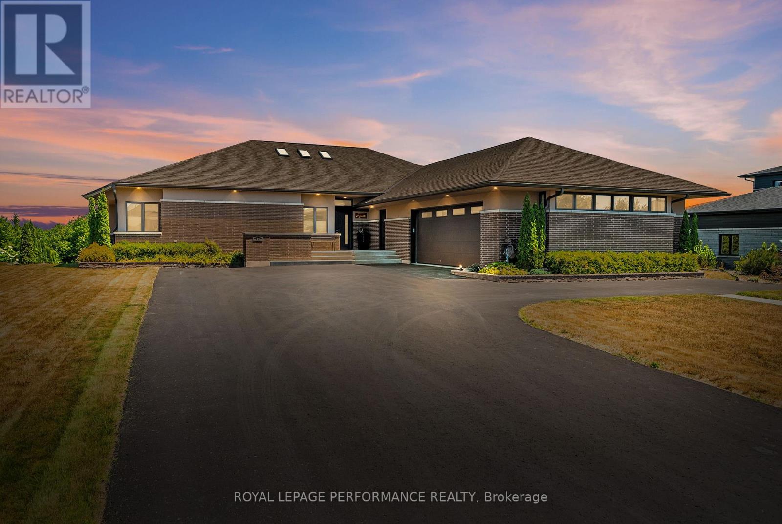 For sale: 19 GEORGE PATRICK DRIVE, South Stormont, Ontario K0C1P0 ...