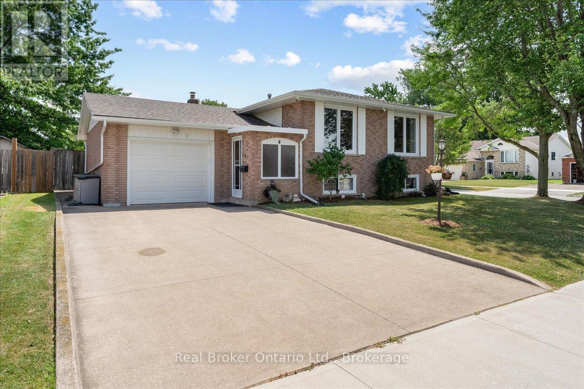 À vendre : 4 STEVEN STREET, Welland (Prince Charles), Ontario L3C6C4 ...