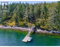 For sale: 550 Cardale Rd, Decourcy Island, British Columbia A1A1A1 ...