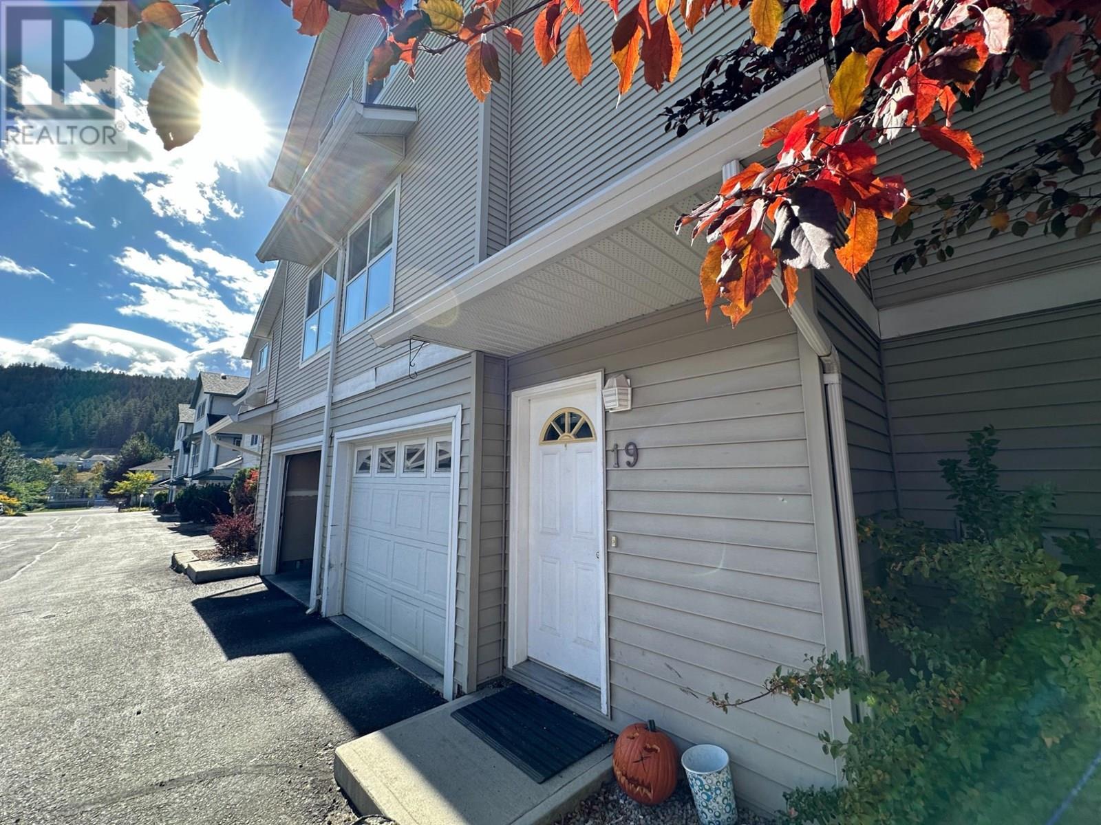 For sale: 1920 HUGH ALLAN Drive Unit# 19, Kamloops, British Columbia ...