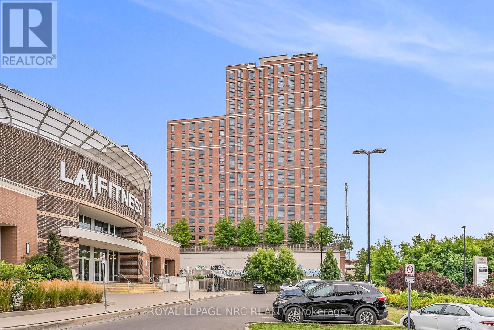 For sale: 933 - 60 HEINTZMAN STREET, Toronto (Junction Area), Ontario ...