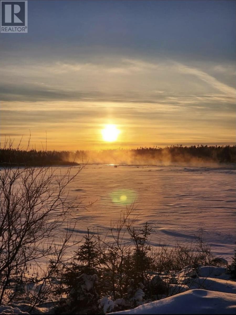 À vendre : 129580 Ashuanipi River Cottage Highway, Labrador City, Terre ...