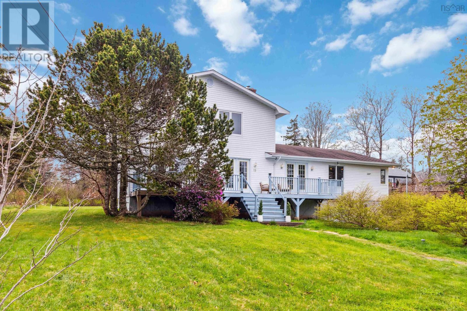 For sale: 15 Loon Lane, Three Fathom Harbour, Nova Scotia B0J2L0 ...