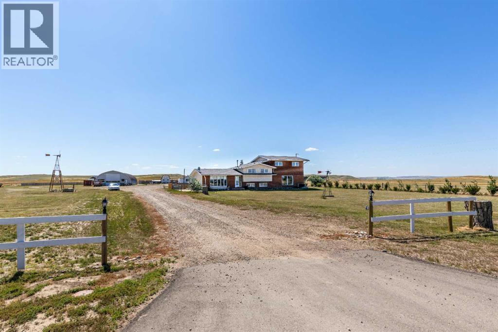 For sale: 5121 Township Road 120, Dunmore, Alberta T1B0L1 - A2245853 ...
