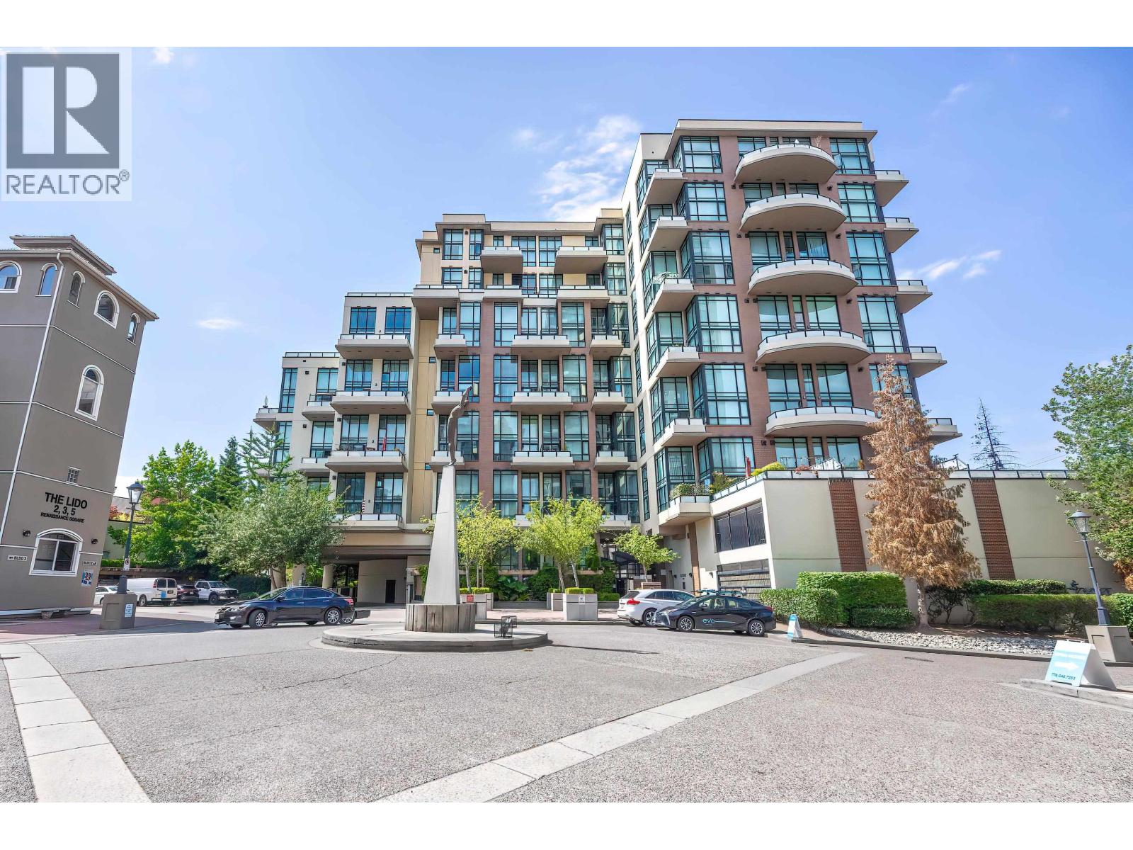 For sale: 214 10 RENAISSANCE SQUARE, New Westminster, British Columbia ...