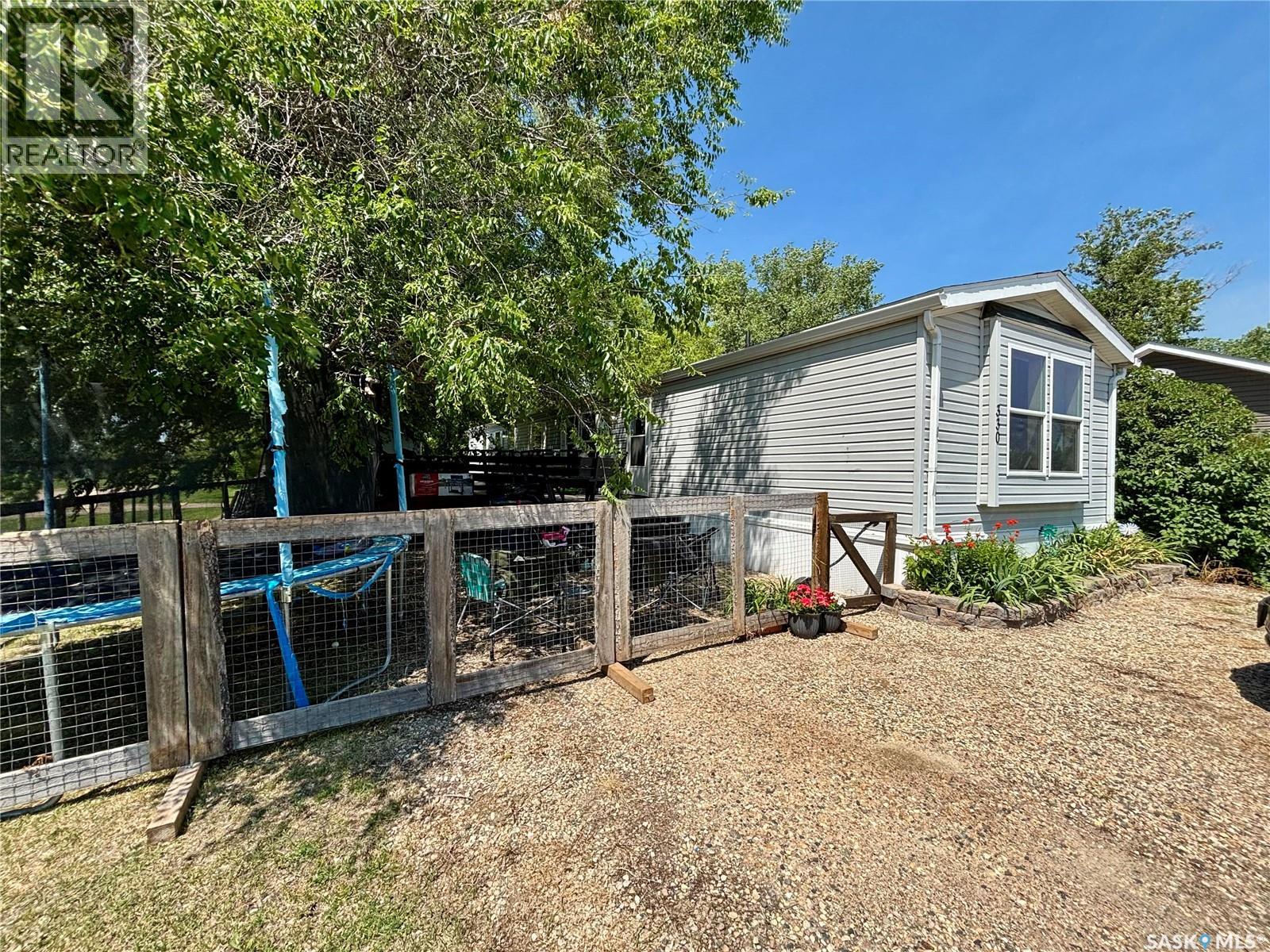 For sale: 330 Main STREET, Kennedy, Saskatchewan S0G2R0 - SK014766 ...