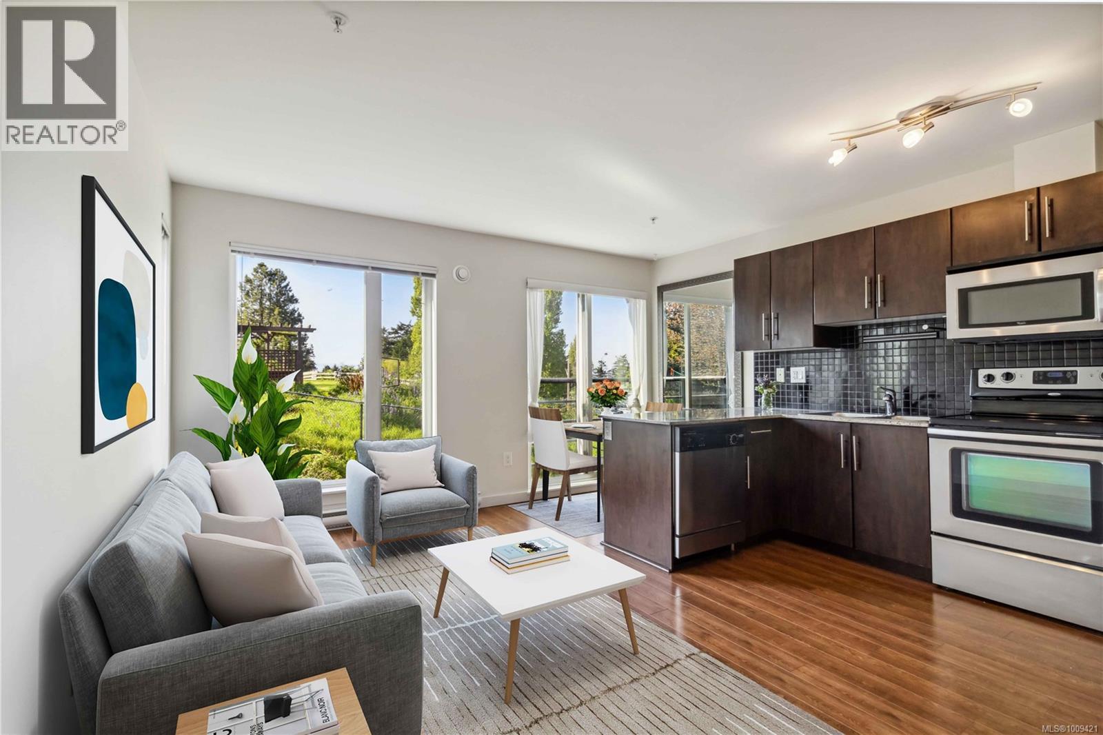 For sale: 308 1405 Esquimalt Rd, Esquimalt, British Columbia V9A0A4 ...