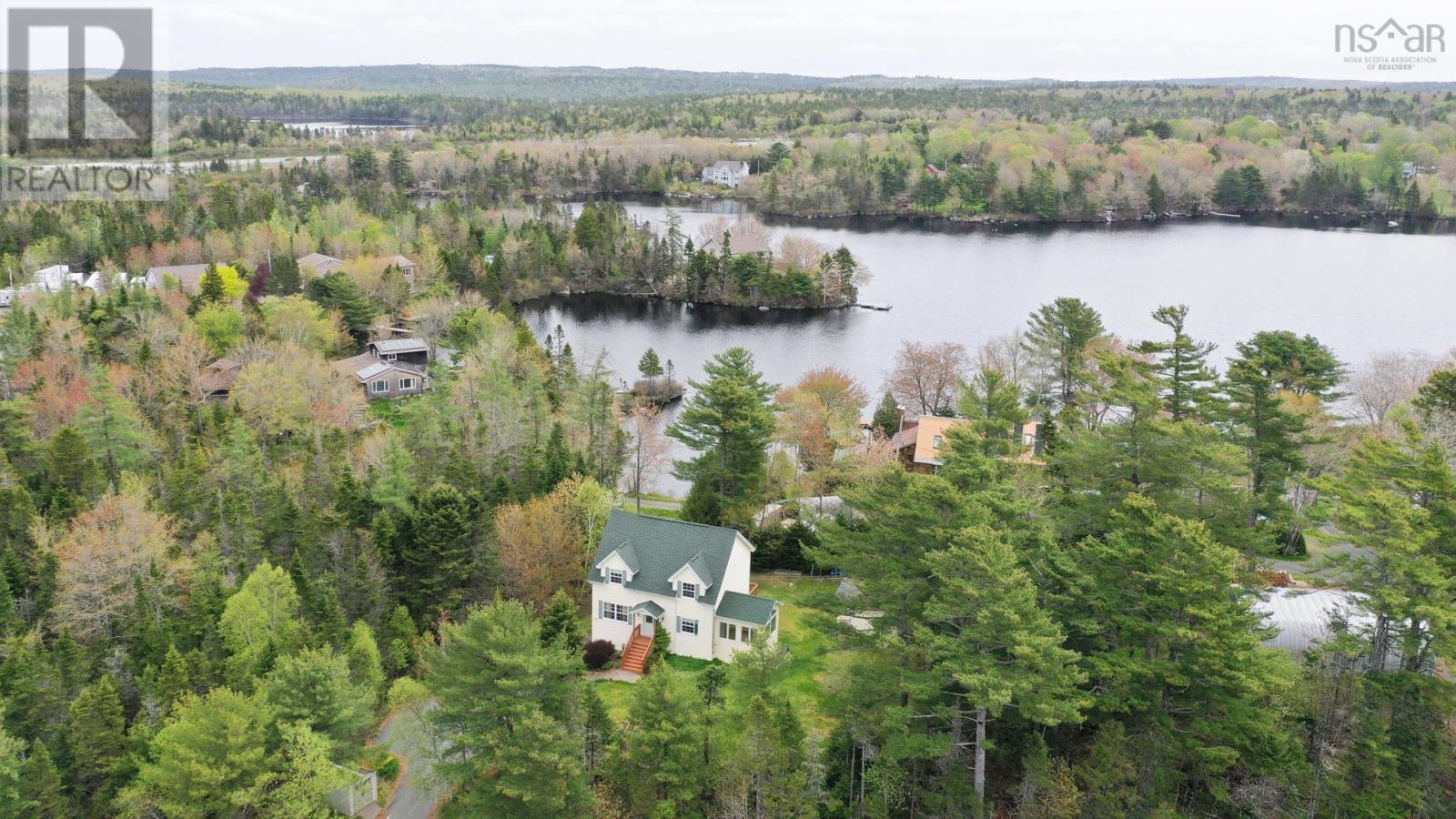 3627 St. Margarets Bay Road, Hubley, Nova Scotia B3Z1B7 | REALTOR.ca