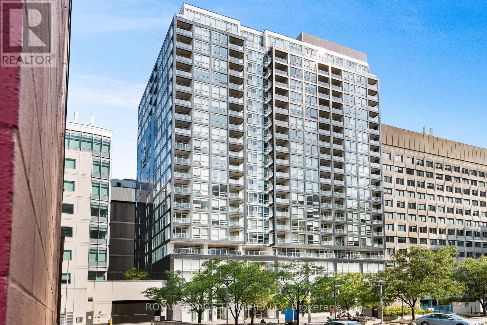 For sale: 2103 - 199 SLATER STREET, Ottawa, Ontario K1P0C8 - X12329480 ...