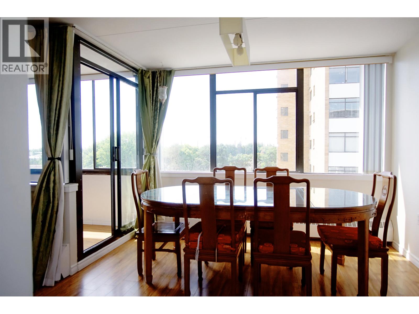 For sale: 704 6651 MINORU BOULEVARD, Richmond, British Columbia V6Y1Z2 ...