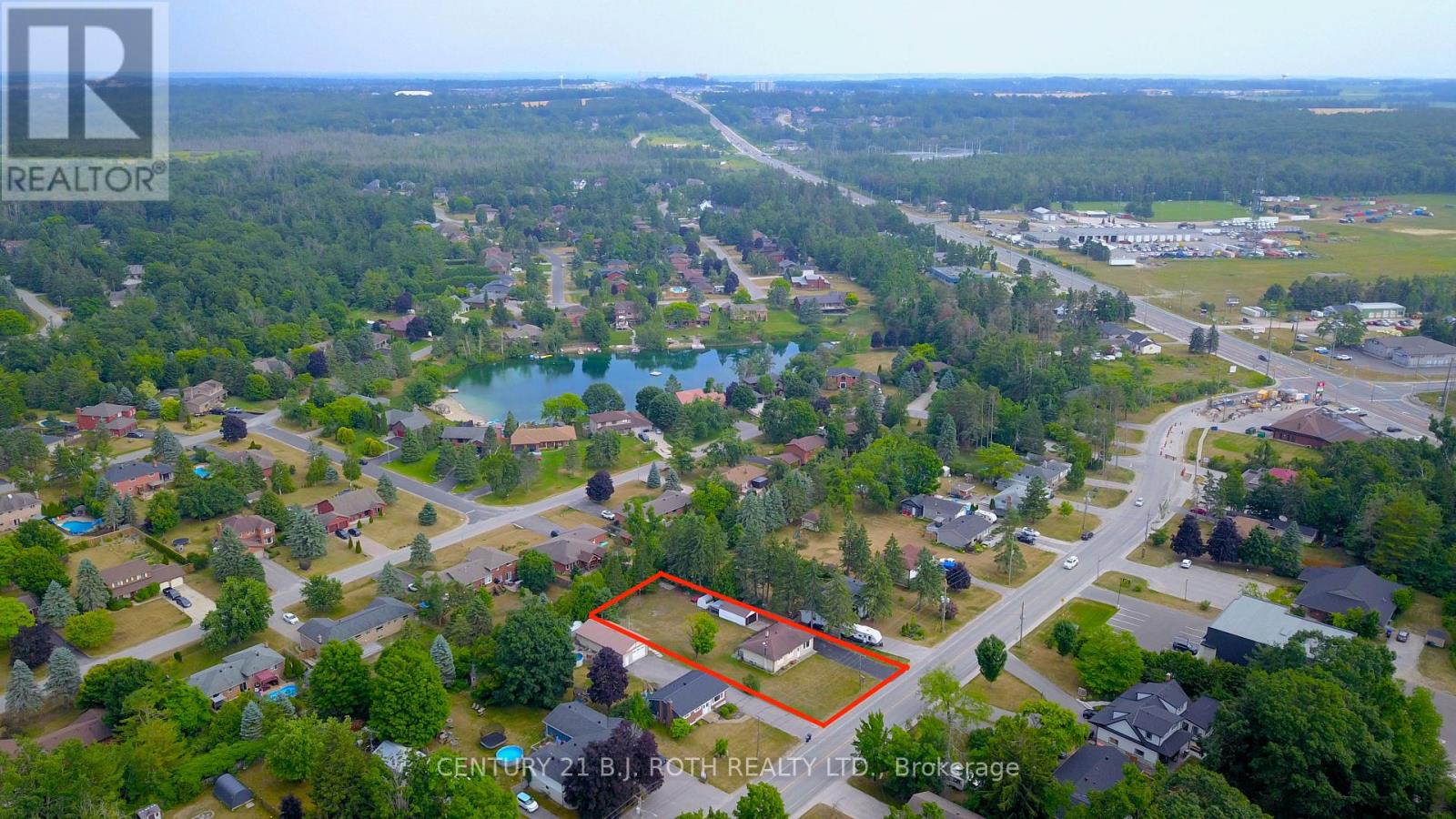 For sale: 19 FINLAY MILL ROAD, Springwater (Midhurst), Ontario L0L1X1 ...