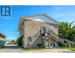For sale: 301 ALBERT Street, Espanola, Ontario P5E1H1 - 2124077 ...