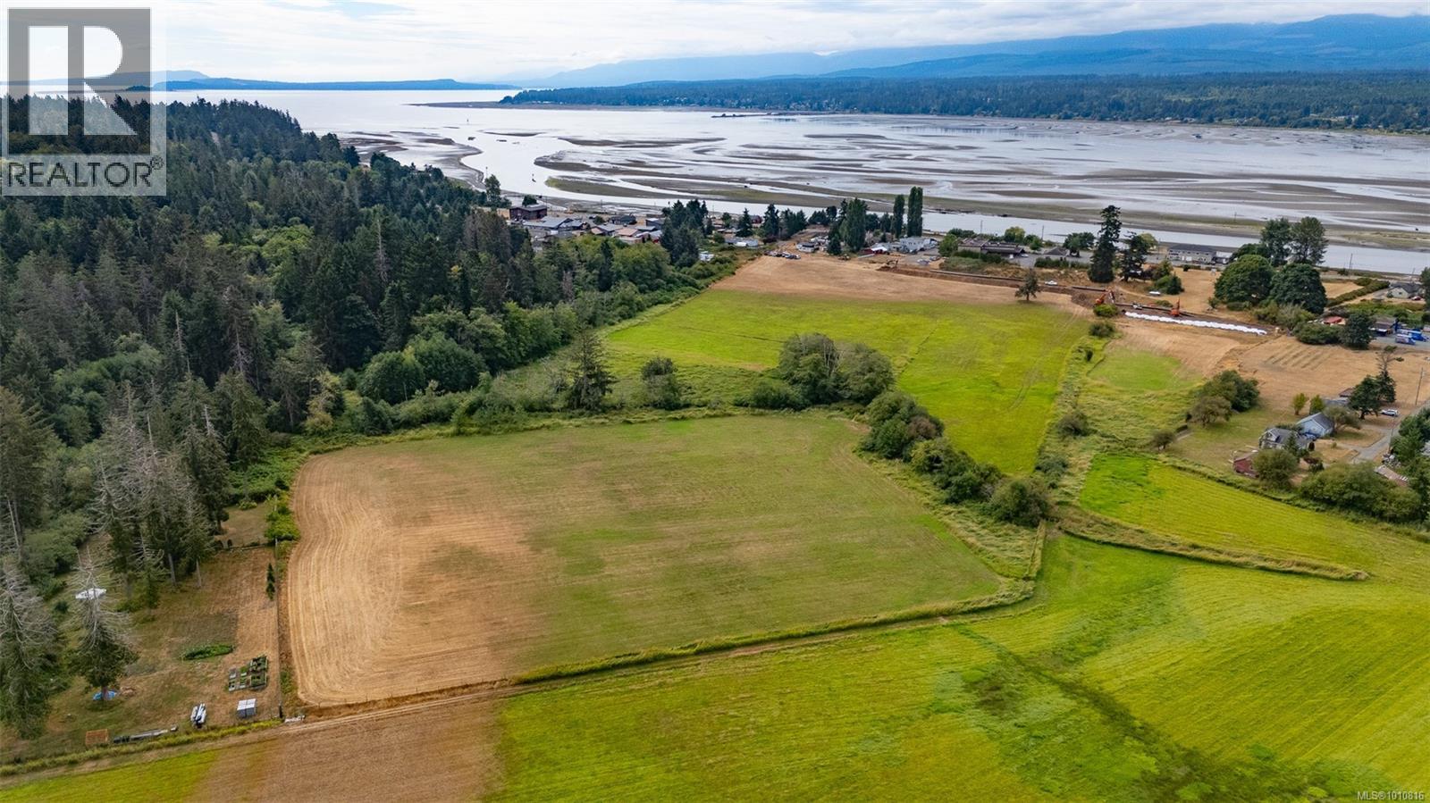For sale: Lot 6 Comox Rd, Comox, British Columbia V9N3P6 - 1010816 ...