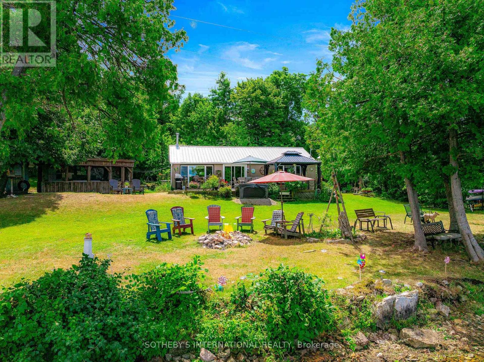 For sale: 110 GRAHAM LAKE ROAD, Front of Yonge, Ontario K0E1M0 ...