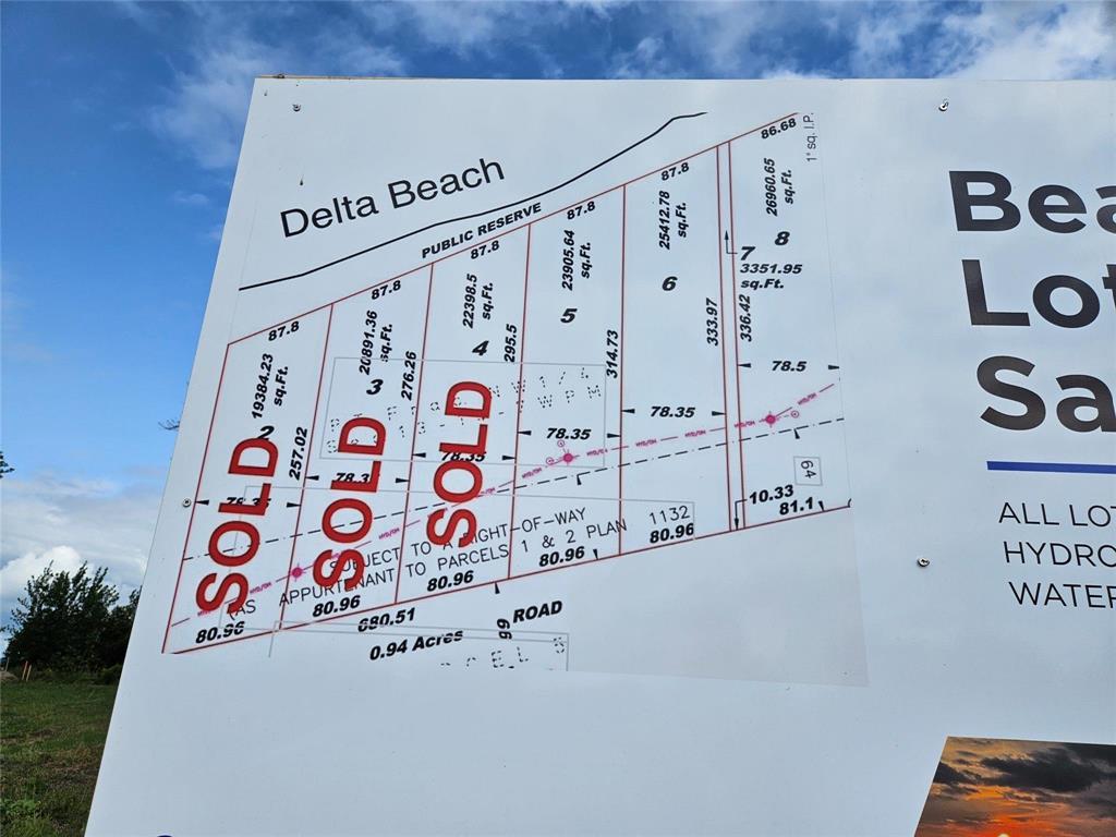 For sale: 119 Hackberry Avenue E, Delta Beach, Manitoba R0H0K0 ...