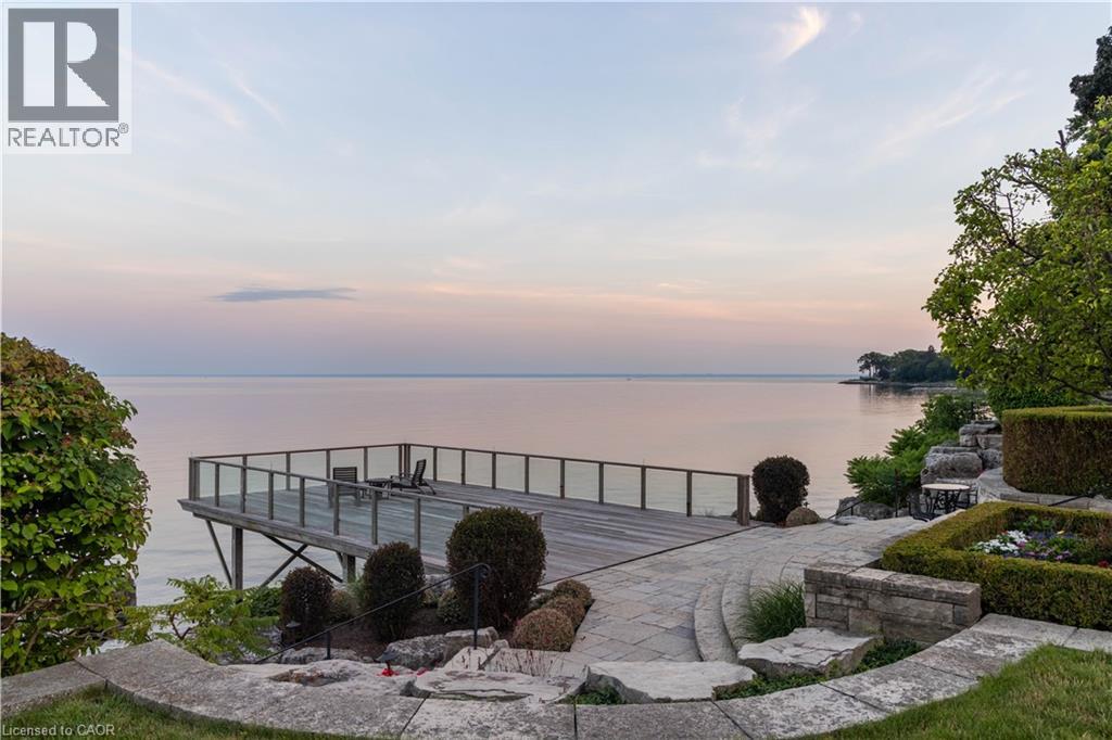 For sale: 2054 LAKESHORE Road E, Oakville, Ontario L6J1M3 - 40756821 ...