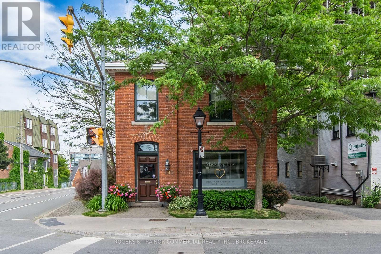 For sale: 195 SYDENHAM STREET, Kingston (East of Sir John A. Blvd ...