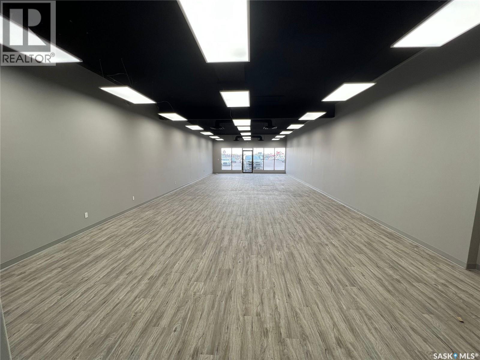 For lease: 14 385 Broadway STREET E, Yorkton, Saskatchewan S3N3Z3 ...