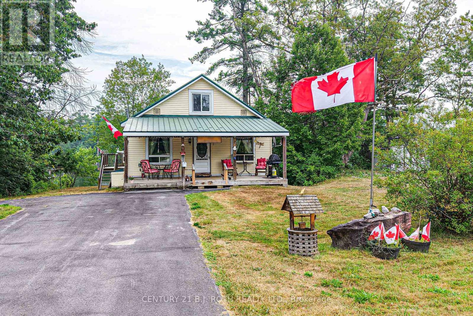 For sale: 3297 MUSKOKA STREET, Severn (Washago), Ontario L0K2B0 ...