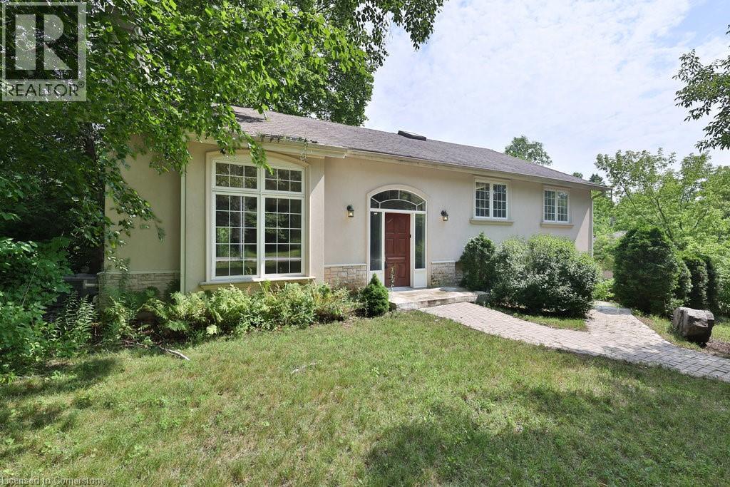 For sale: 1340 CONTOUR Drive, Mississauga, Ontario L5H1B2 - 40755423 ...